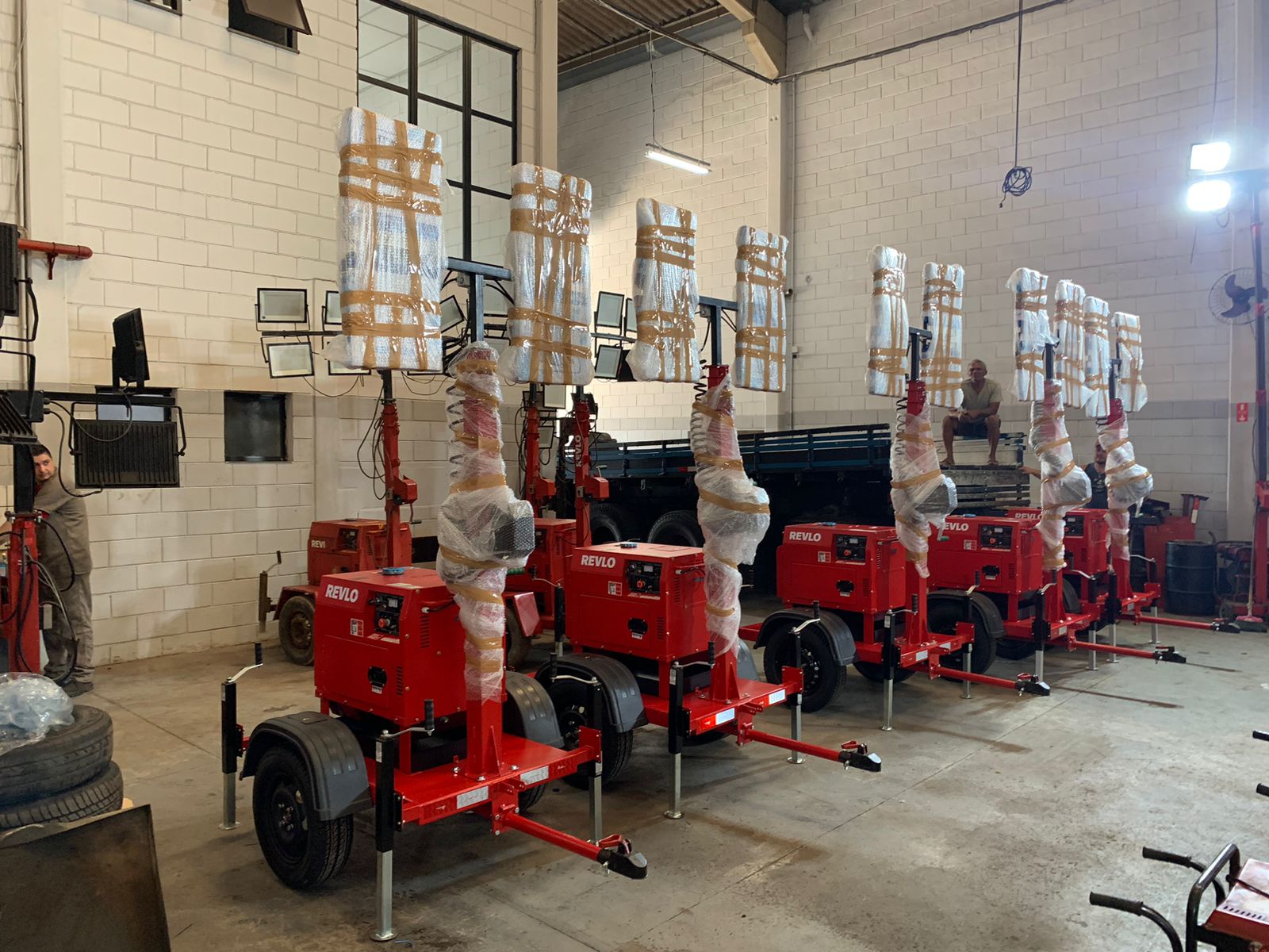 NCM Torre de Iluminação – Especificações e Uso